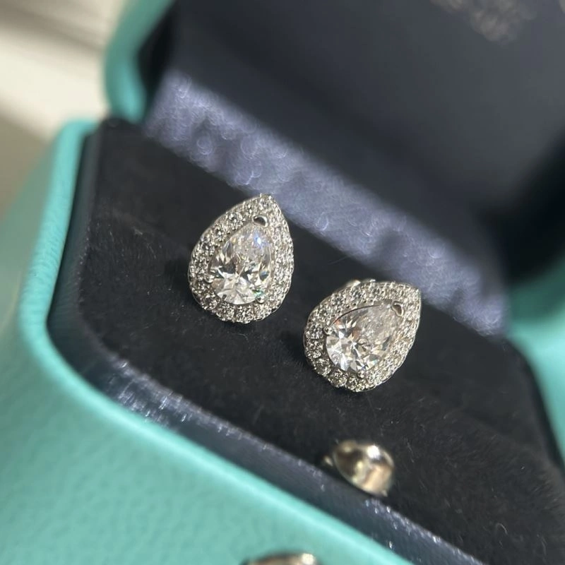 Accurate model Debeers Earrings