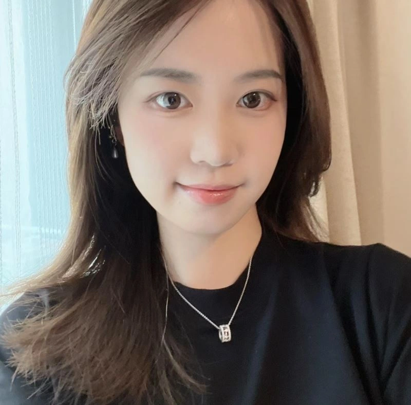 OEM Debeers Necklaces