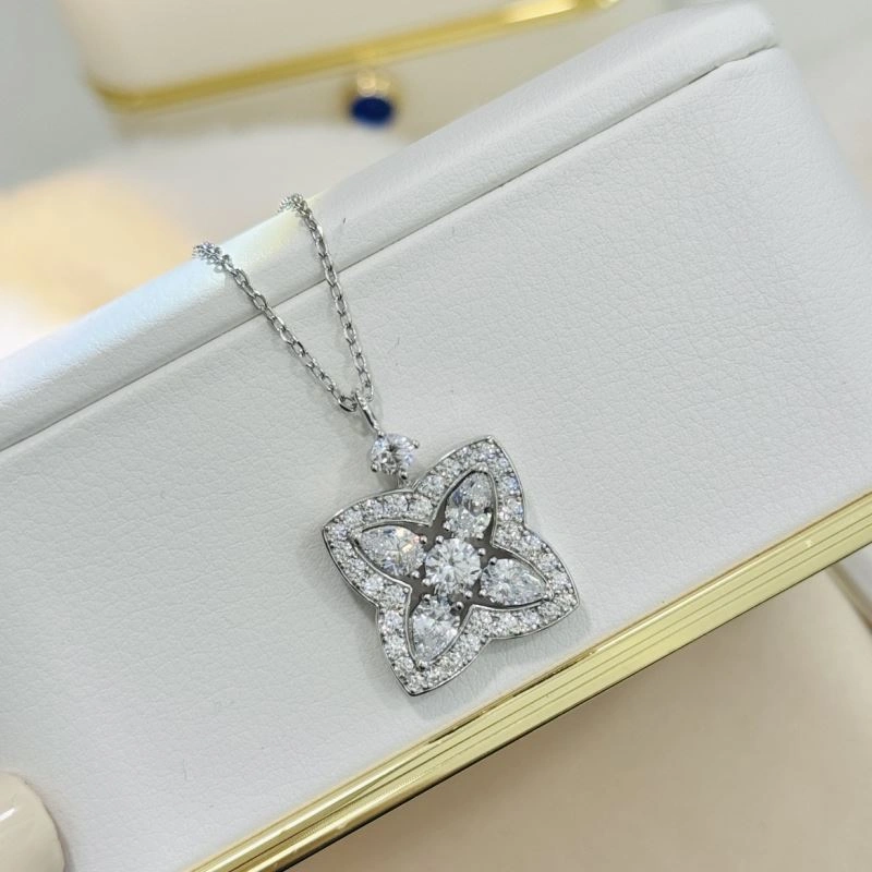 Original Debeers Necklaces