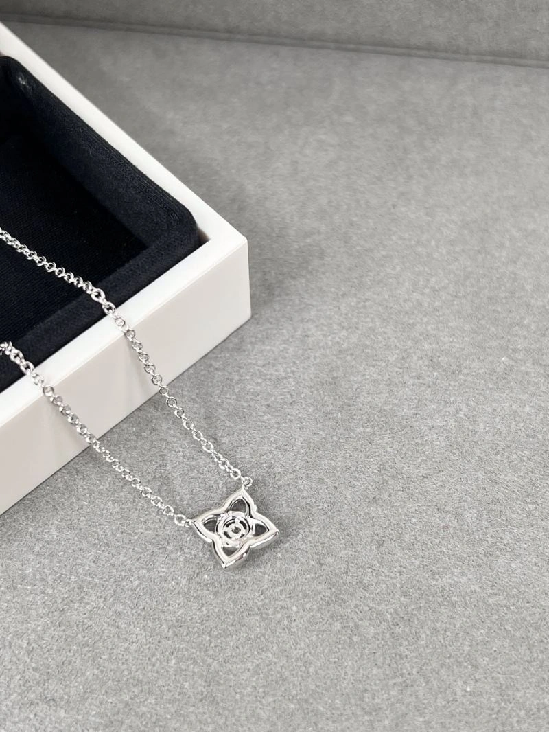 Real Debeers Necklaces