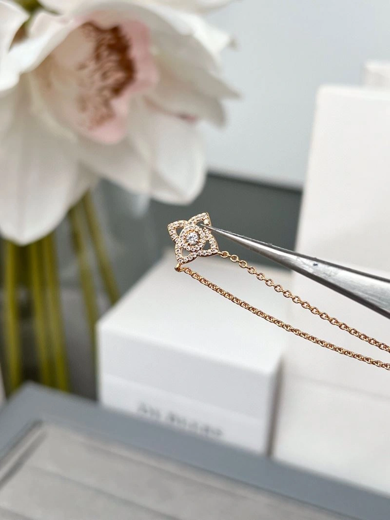 Mirror quality Debeers Necklaces