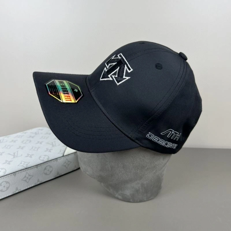 Descente Caps