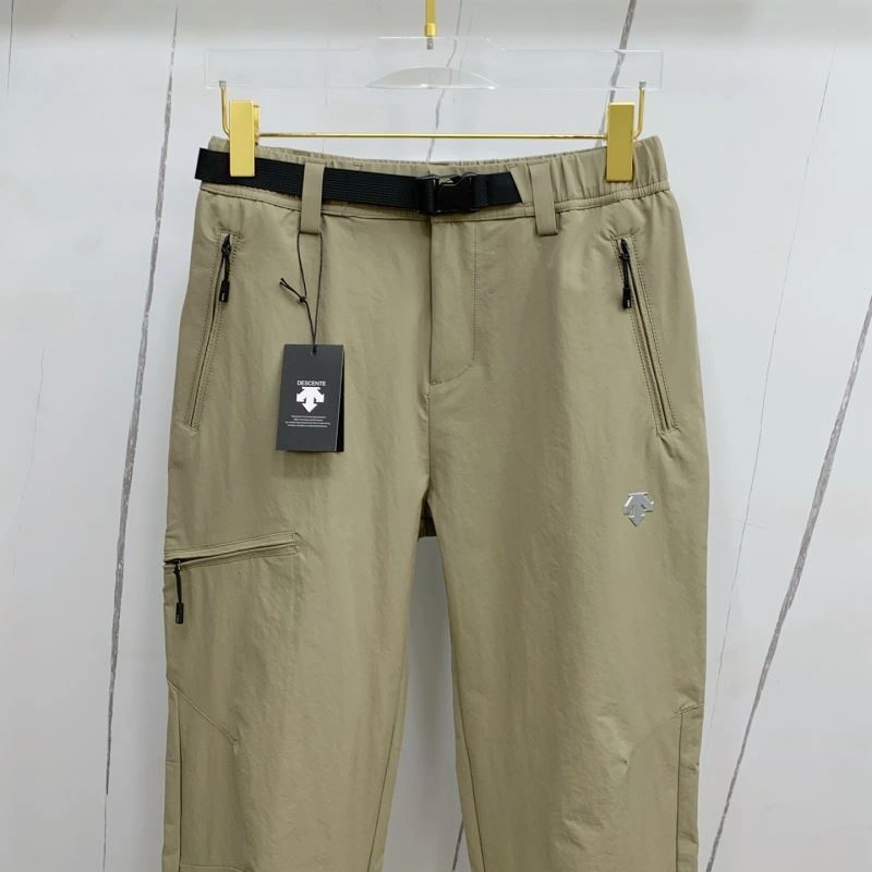 Accurate model Descente Long Pants