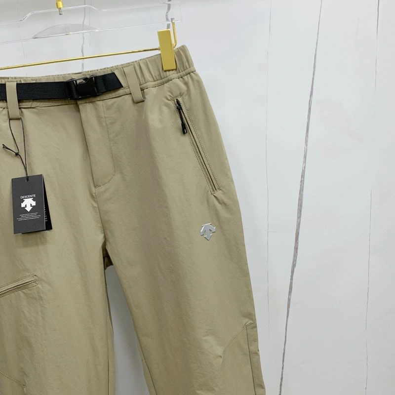 Accurate model Descente Long Pants