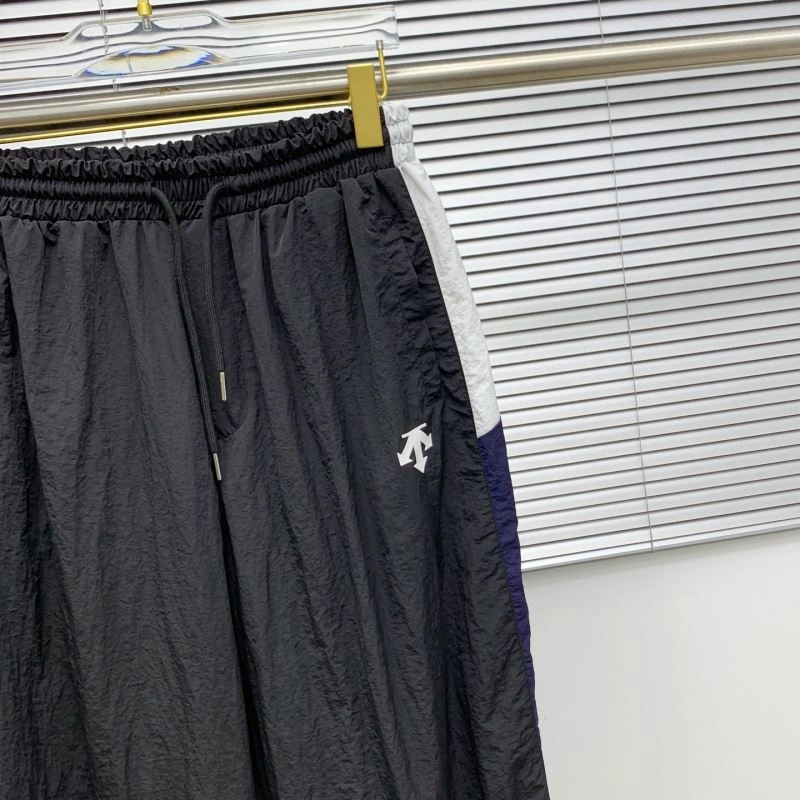 Indistinguishable Descente Long Pants