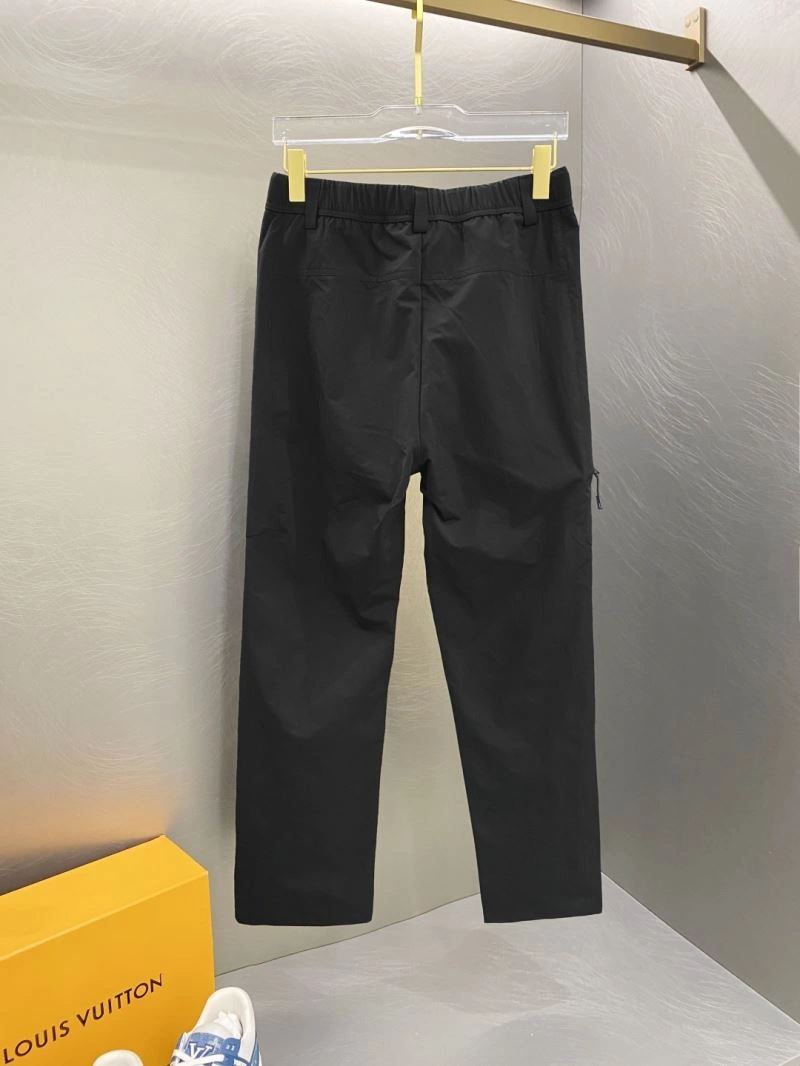 Inexpensive Descente Long Pants