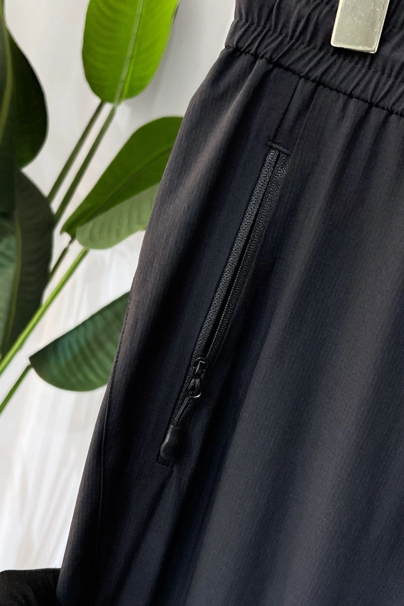 1:1 copy Descente Long Pants
