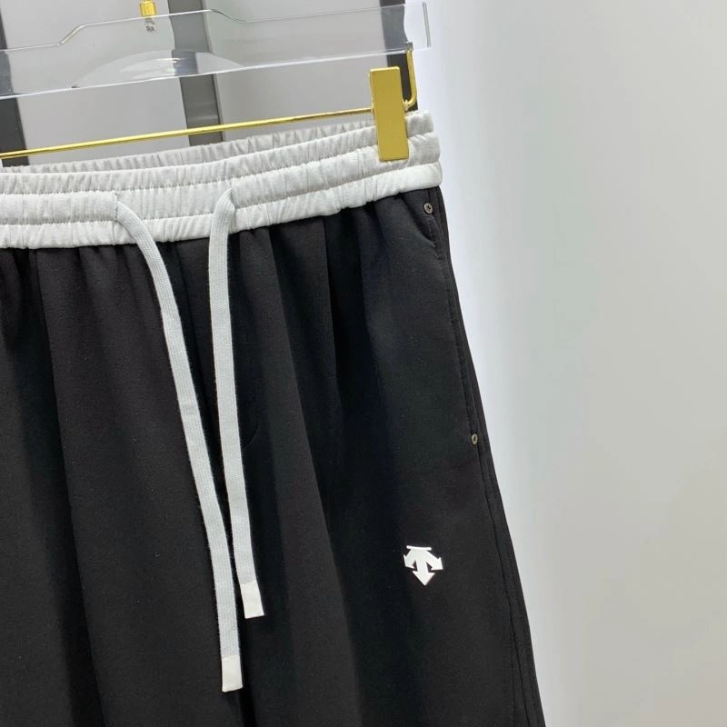 Value-priced Descente Long Pants