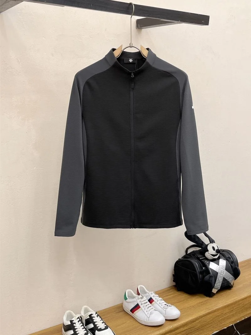 Descente Outwear