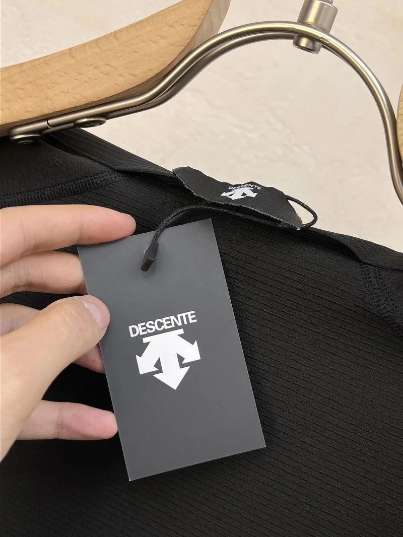 High accuracy Descente Outwear