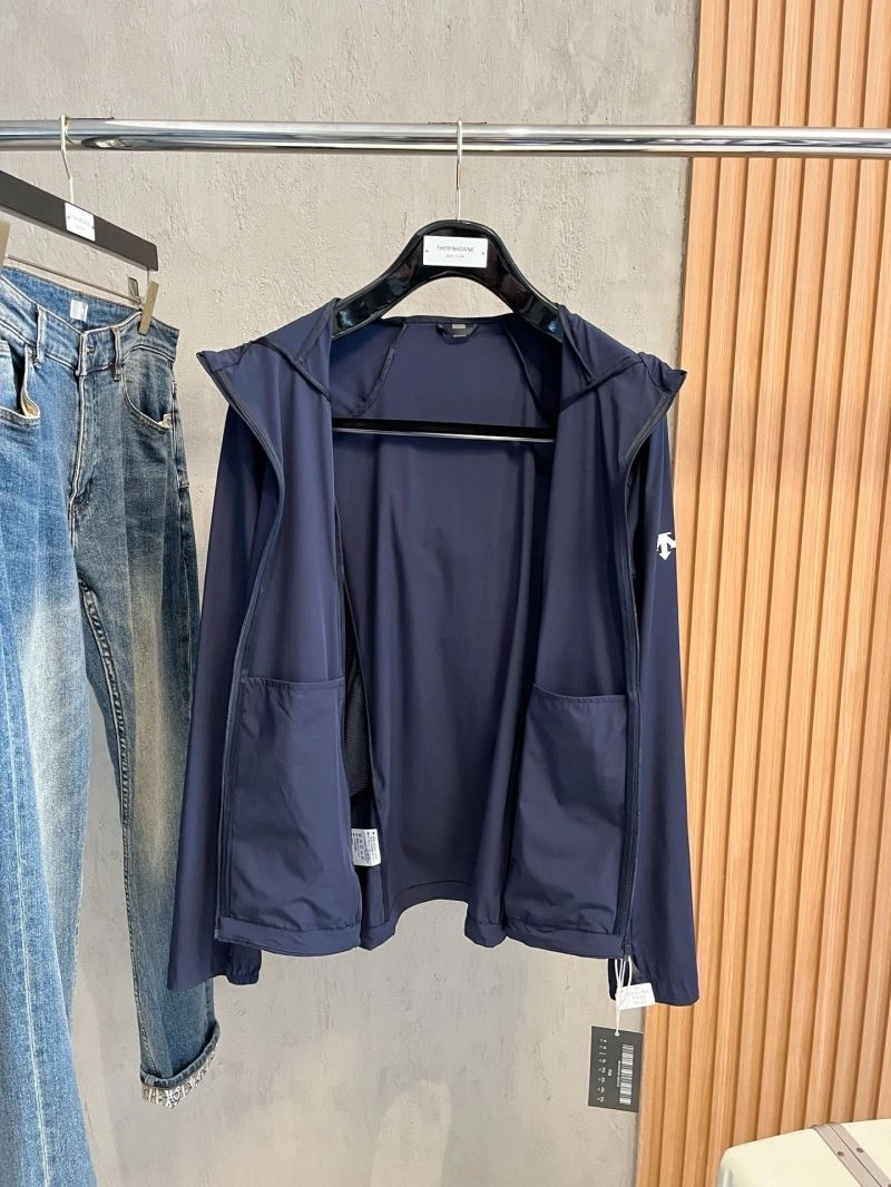Mirror quality Descente Outwear