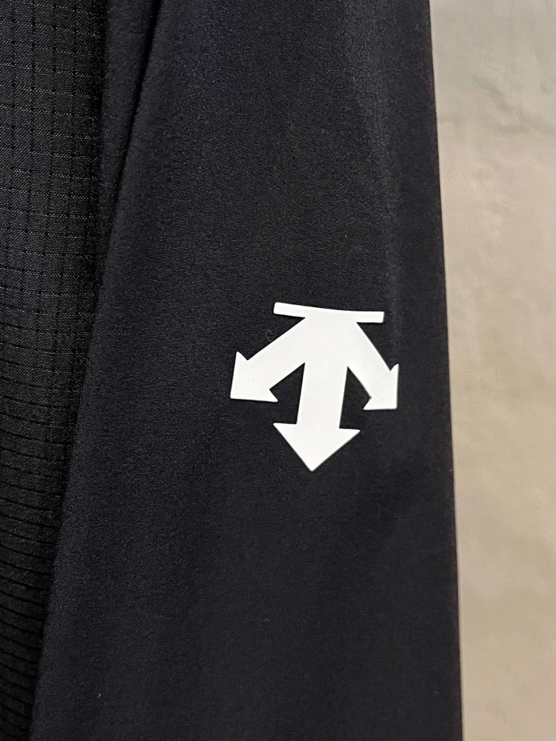 Factory-made Descente Outwear