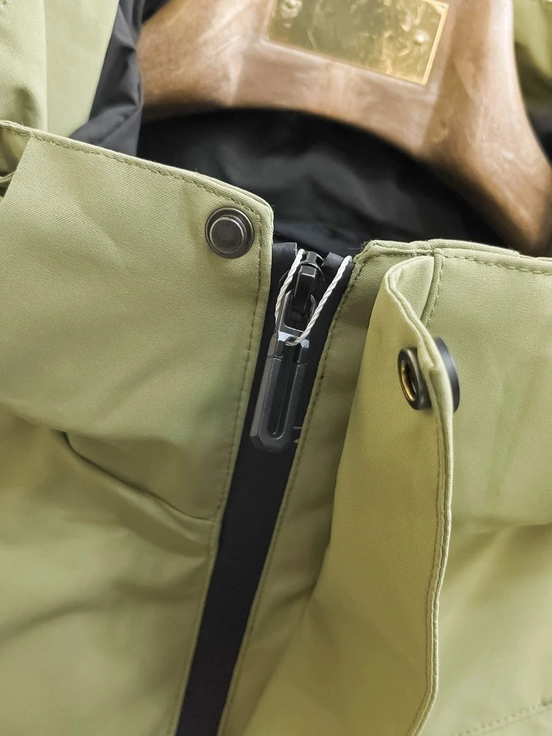 Top mirror Descente Outwear