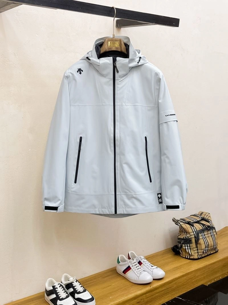 Descente Outwear