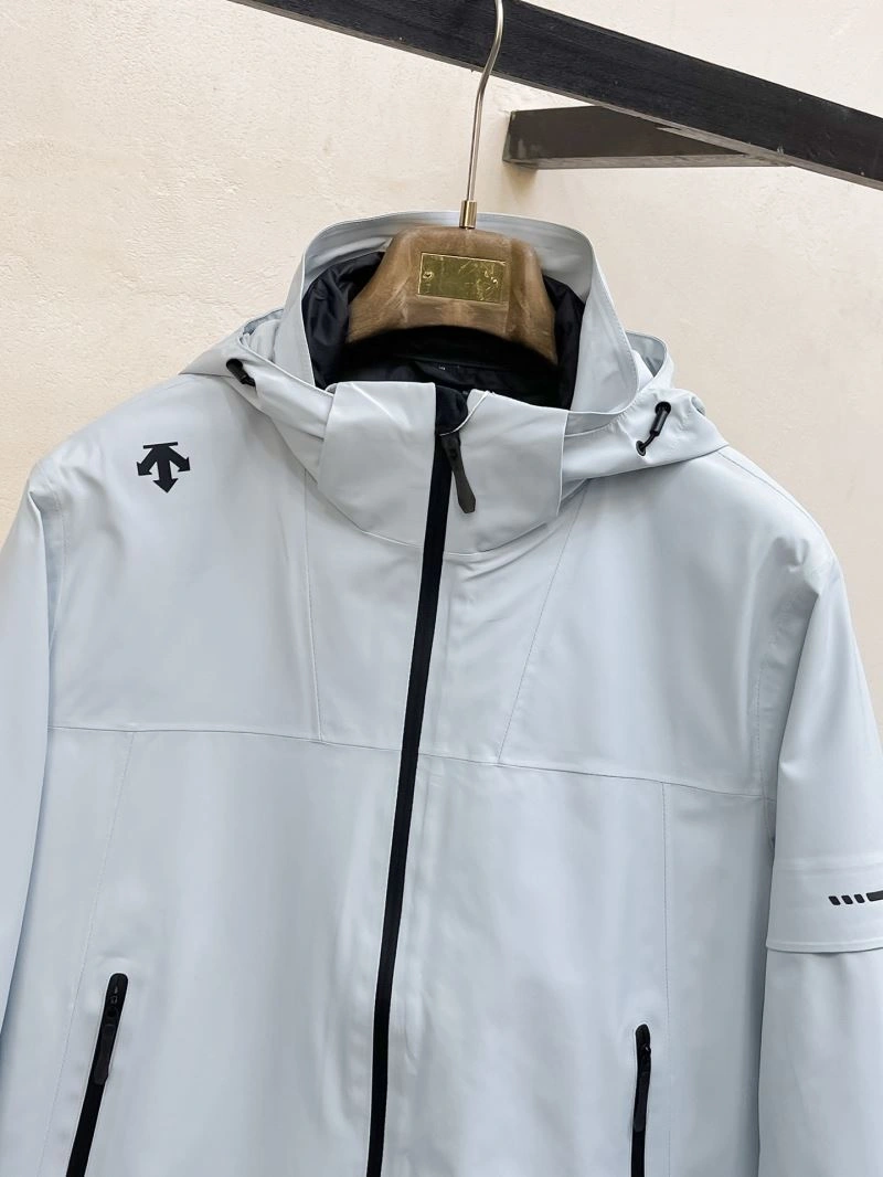 Factory-made Descente Outwear