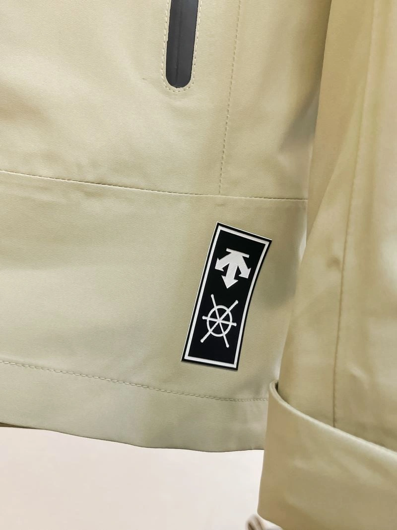 Legit Descente Outwear