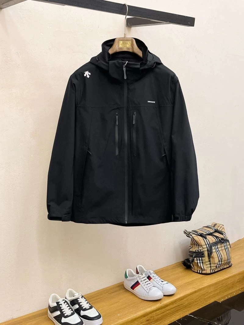 Descente Outwear