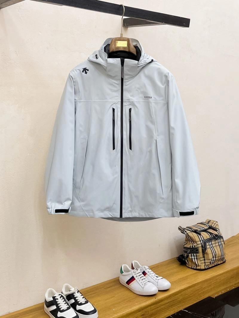 Descente Outwear