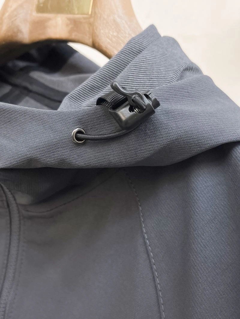 Perfect replica Descente Outwear