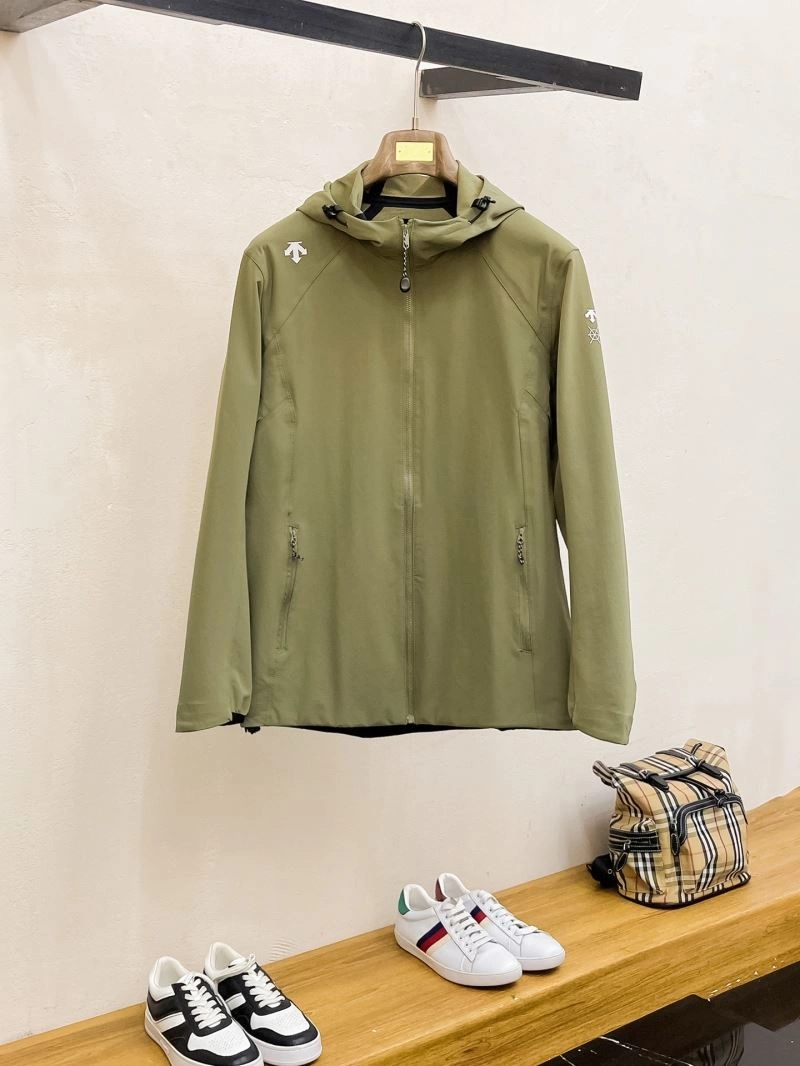 Descente Outwear
