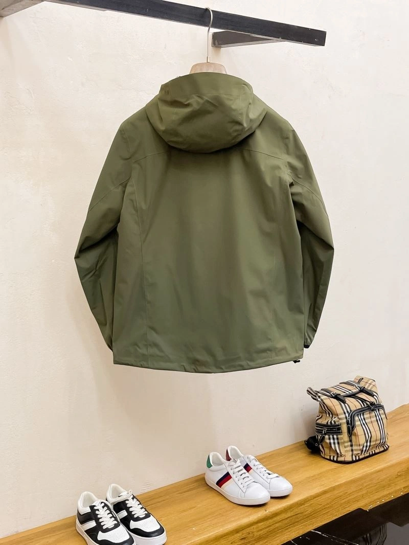 Economical Descente Outwear