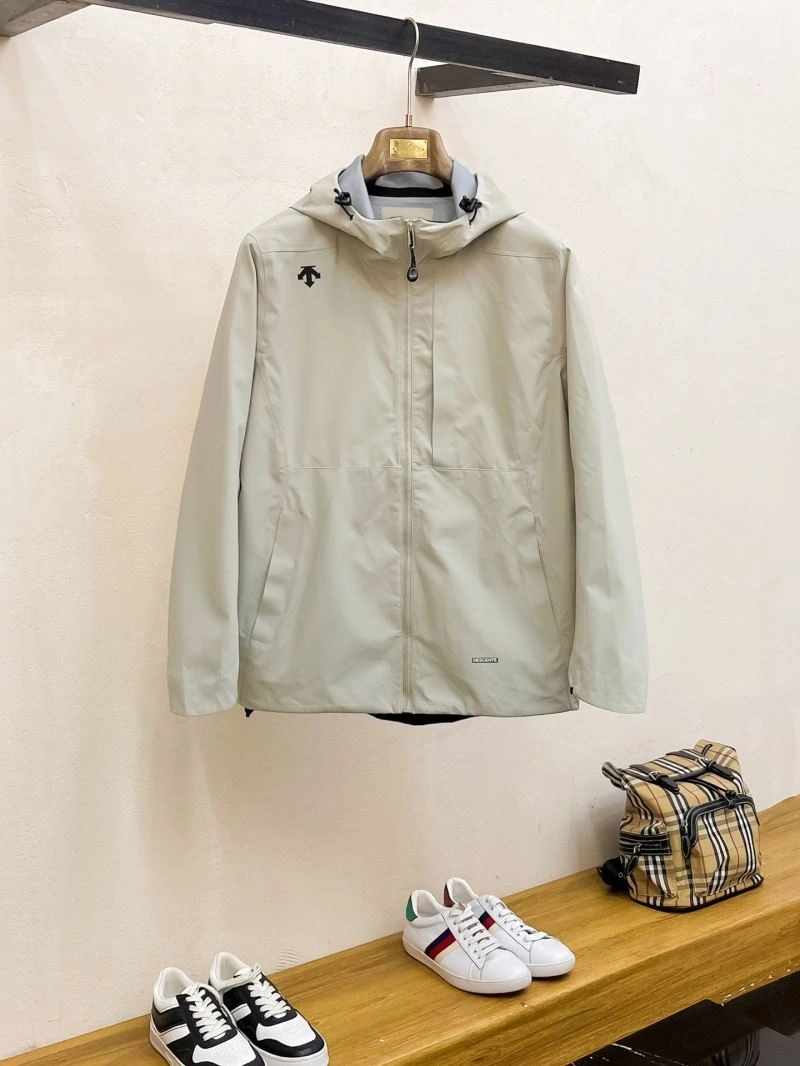Descente Outwear