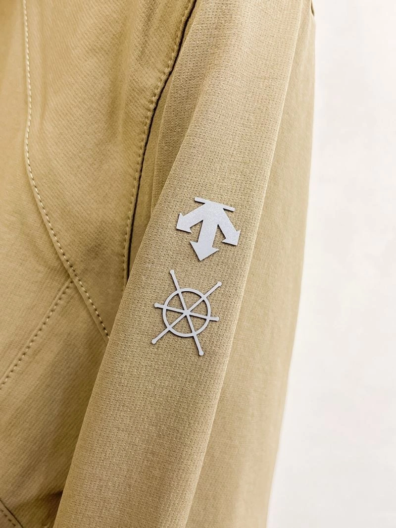 Low-cost Descente Outwear
