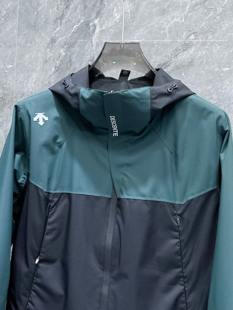 Top match Descente Outwear