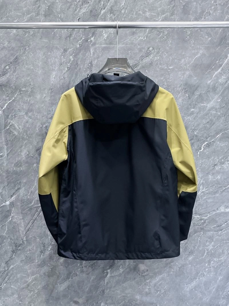 Top match Descente Outwear