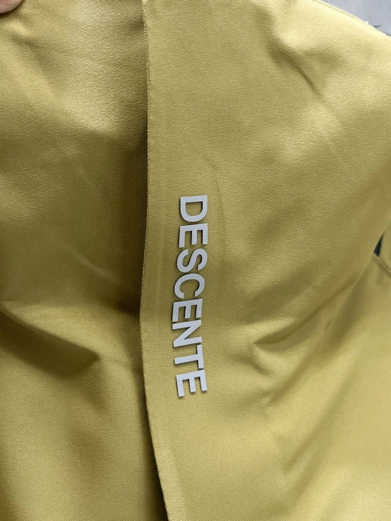 Top match Descente Outwear