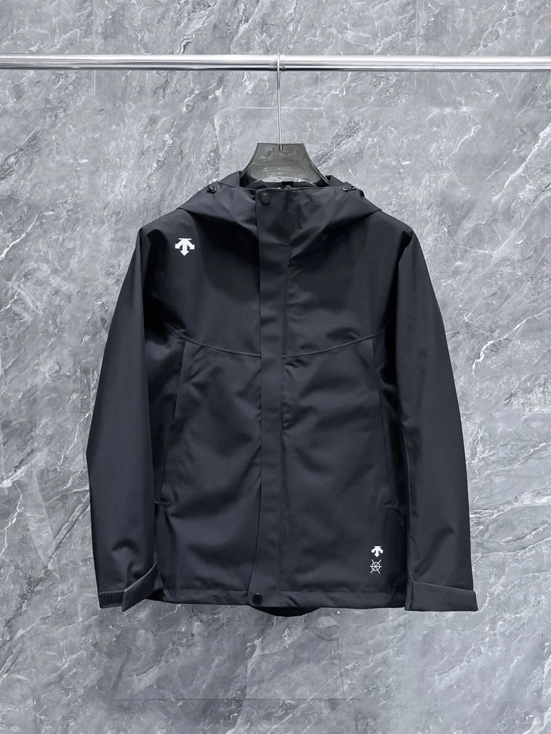 Descente Outwear