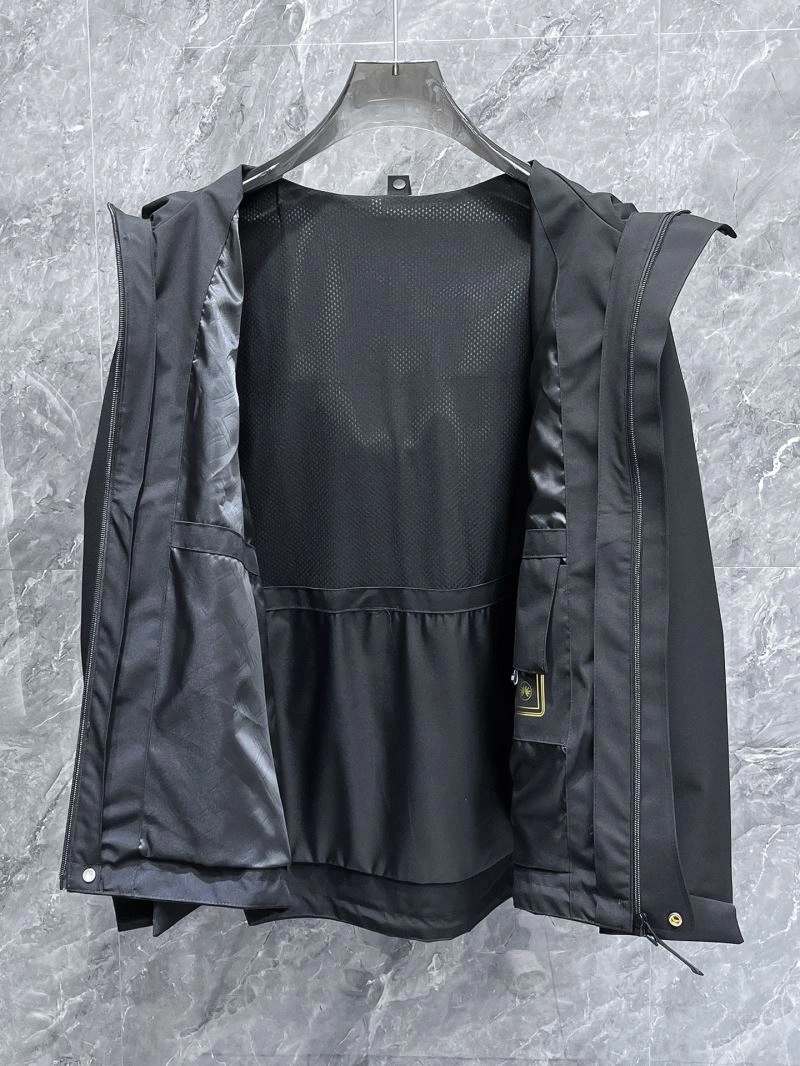 High fidelity Descente Outwear