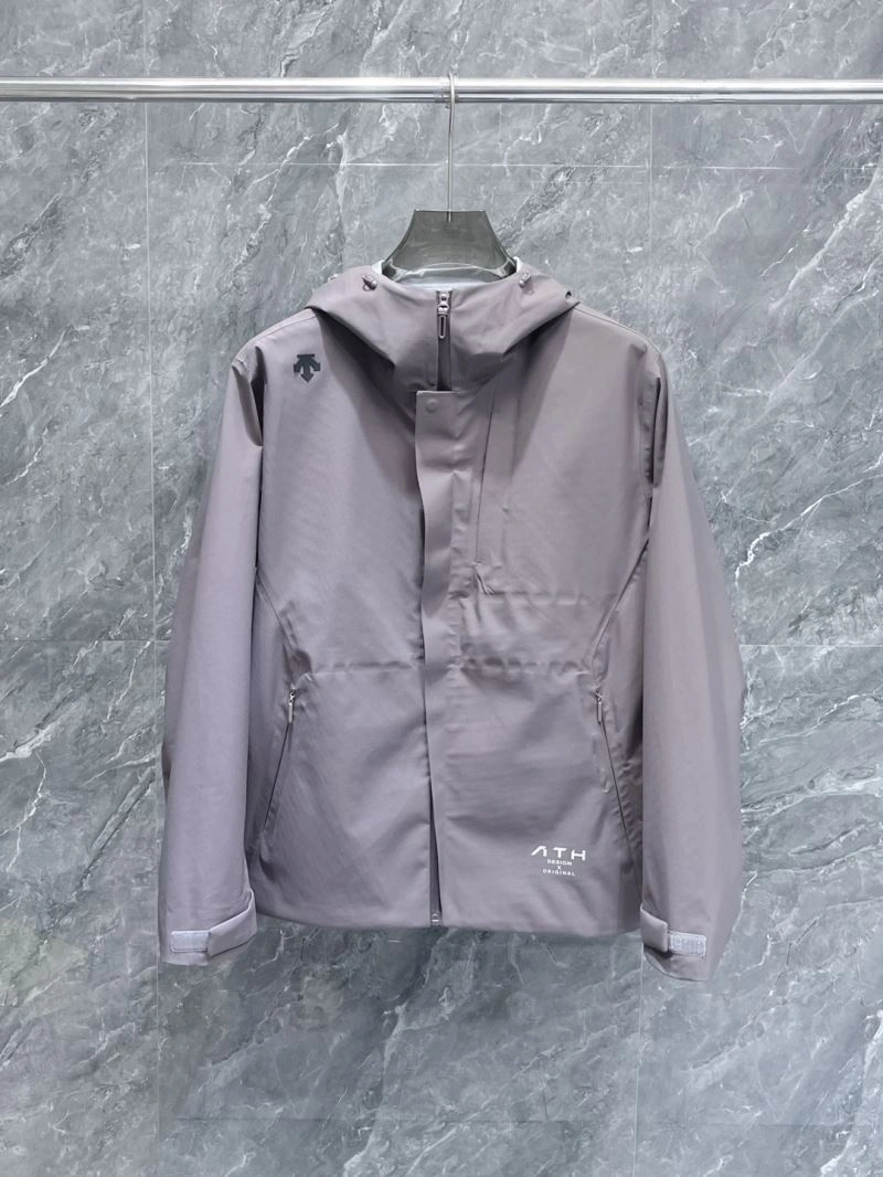 Descente Outwear