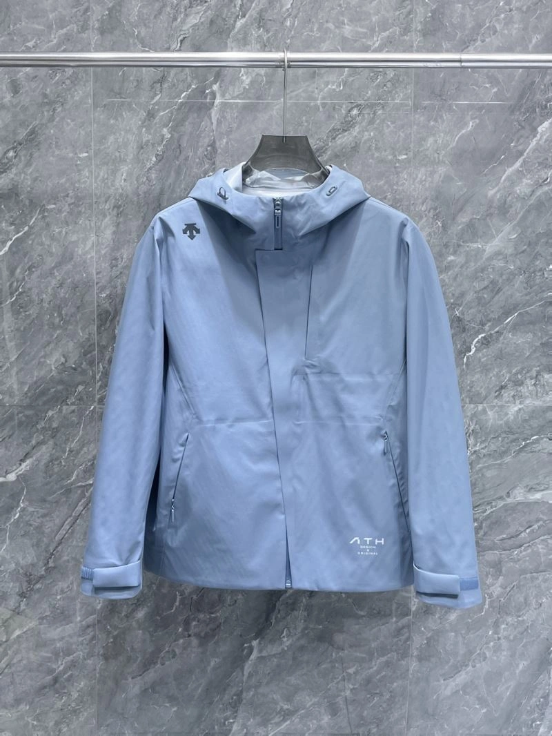 Descente Outwear