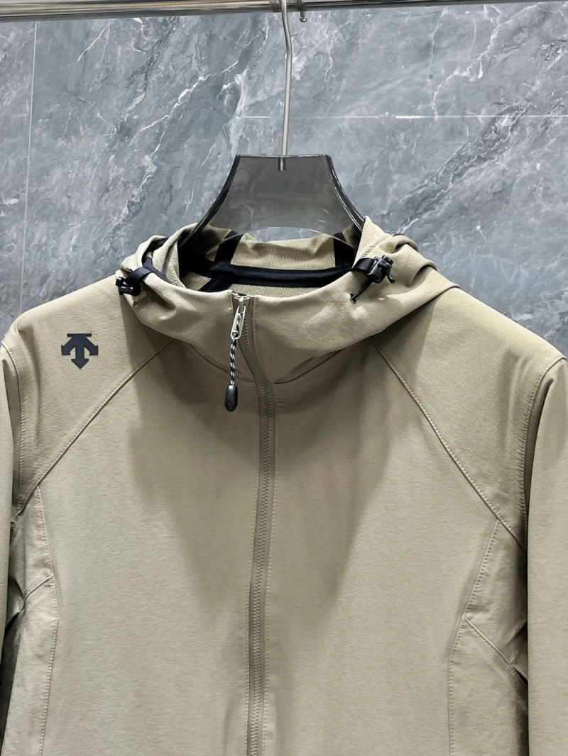 Factory-made Descente Outwear