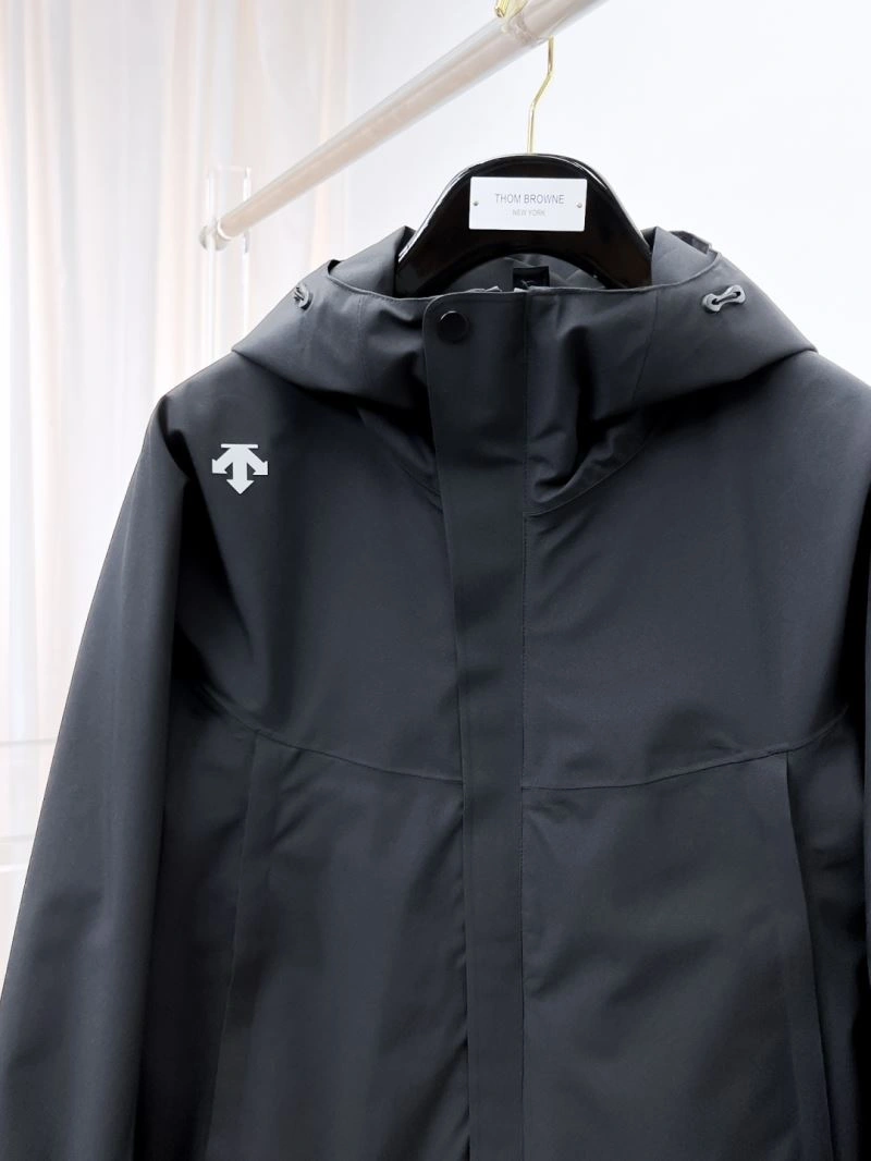 Brand-original Descente Outwear