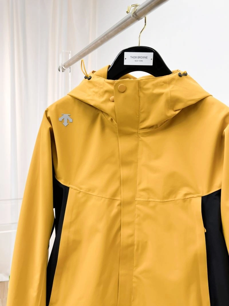 Legit Descente Outwear