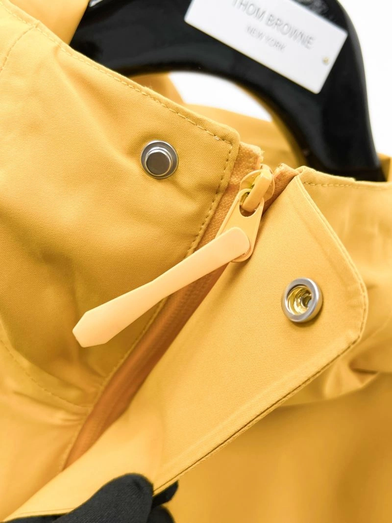 Legit Descente Outwear