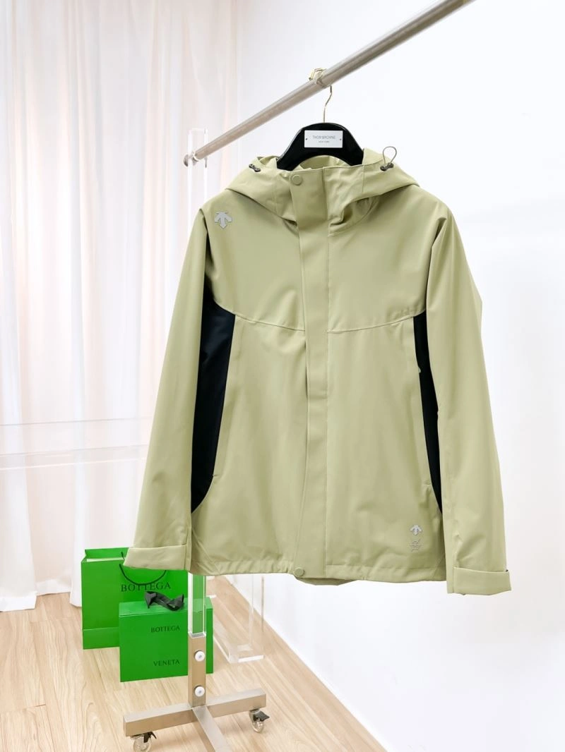 Descente Outwear
