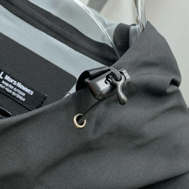 Legit Descente Outwear
