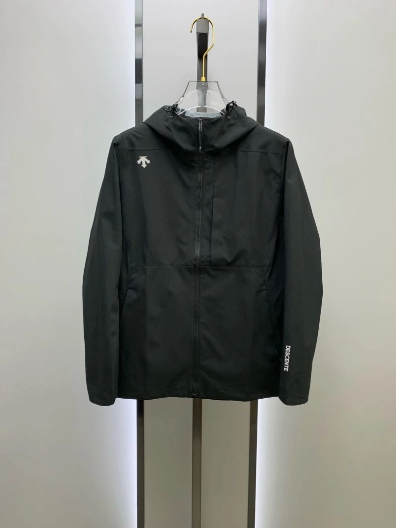 Legit Descente Outwear