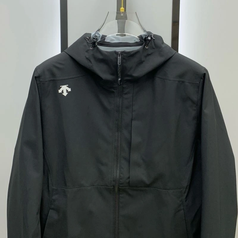 Legit Descente Outwear