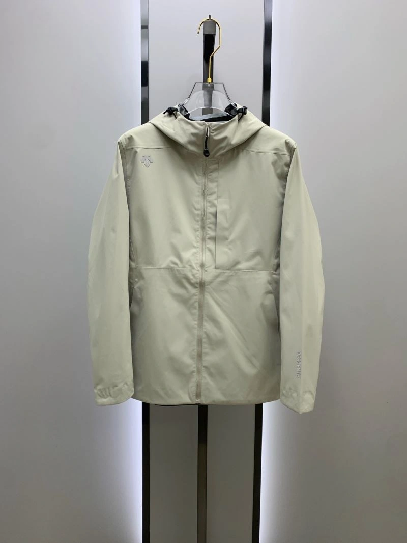 Descente Outwear