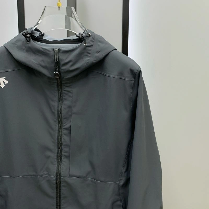 Original Descente Outwear