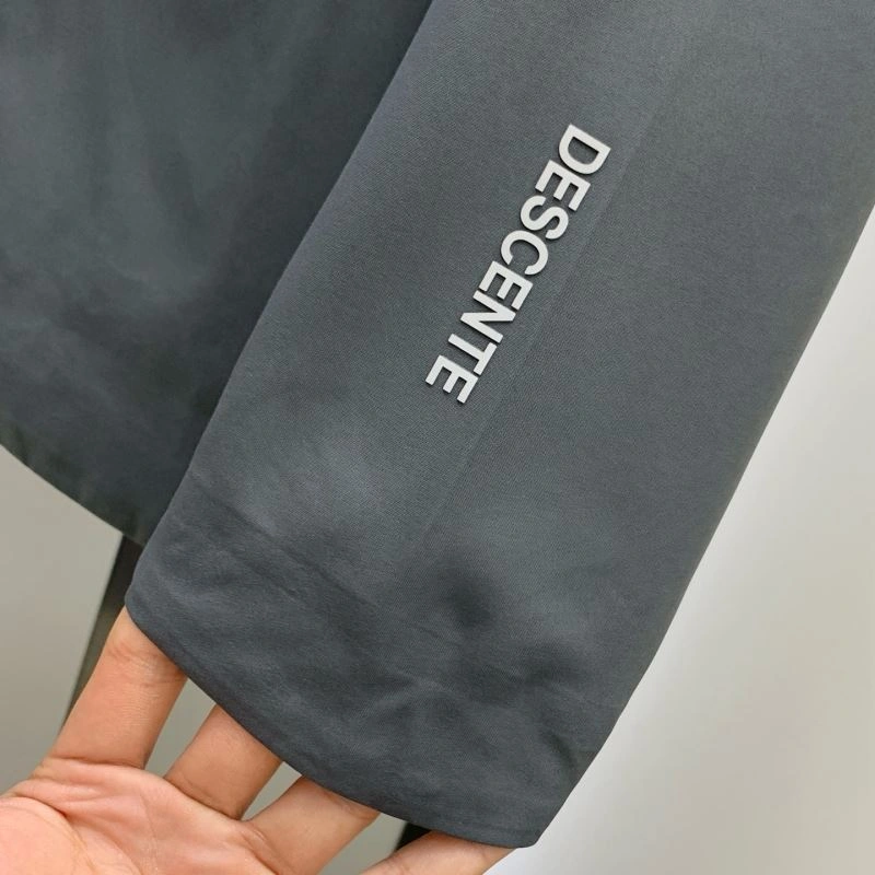 Original Descente Outwear