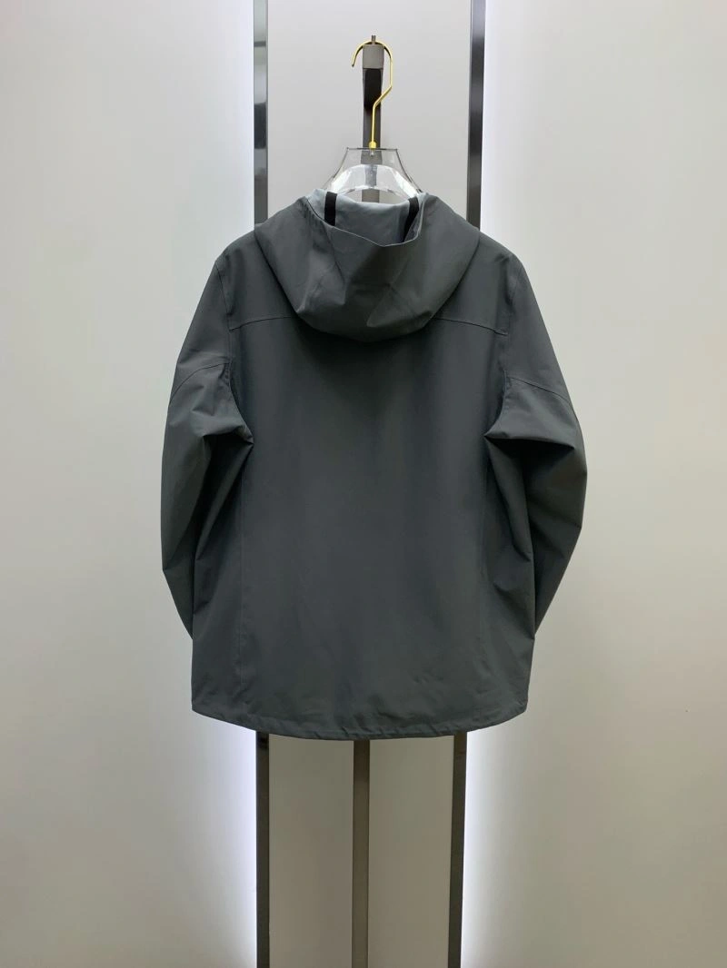 Original Descente Outwear