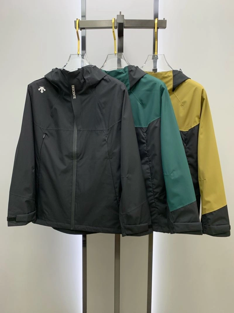 Authentic Descente Outwear