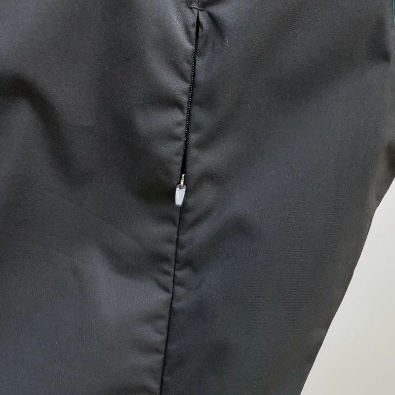 Authentic Descente Outwear