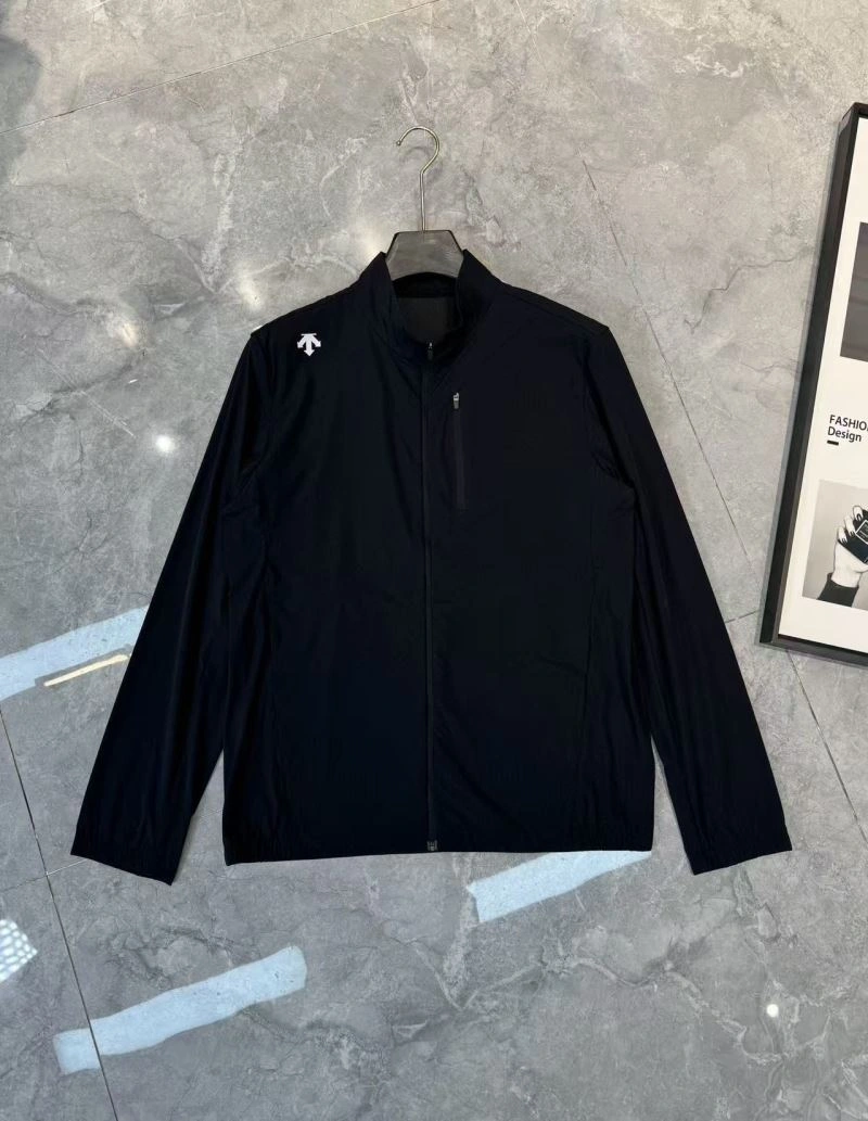 Affordable Descente Outwear