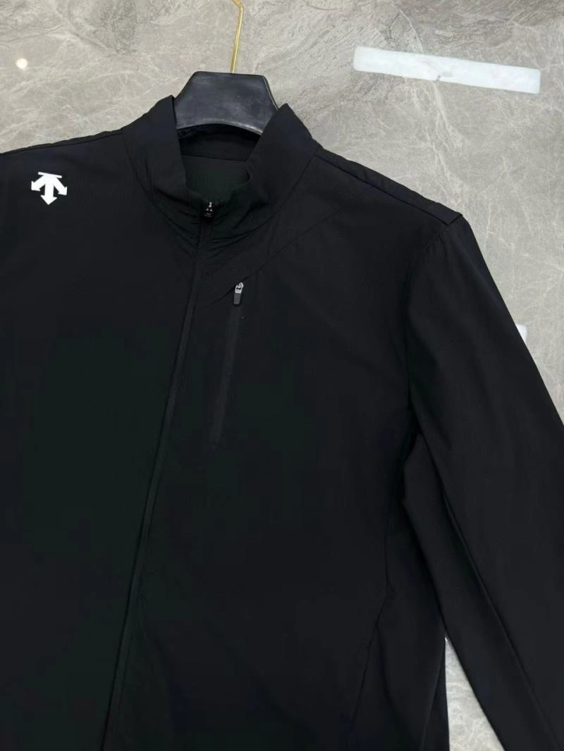 Affordable Descente Outwear